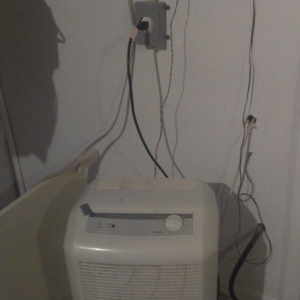 Dehumidifier Water Recycler | Hackaday.io