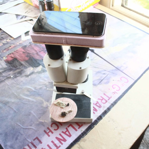 A 25 cent Phone to Microscope Adapter | Hackaday.io