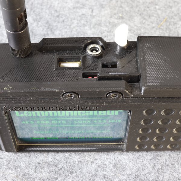 Pi PICO LoRa text messenger | Hackaday.io