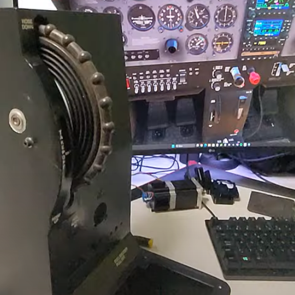 Motorized trim for flight simulation | Hackaday.io