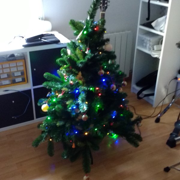 Christmas Tree IoT | Hackaday.io