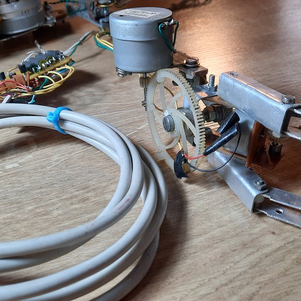 An old robotic arm that I built 20yrs ago | Hackaday.io