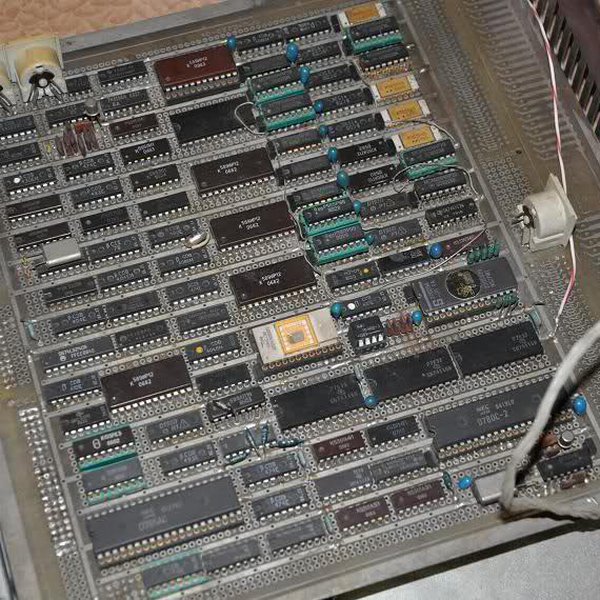 "XOR Hobby", a Vintage Z80 Computer Prototype | Hackaday.io