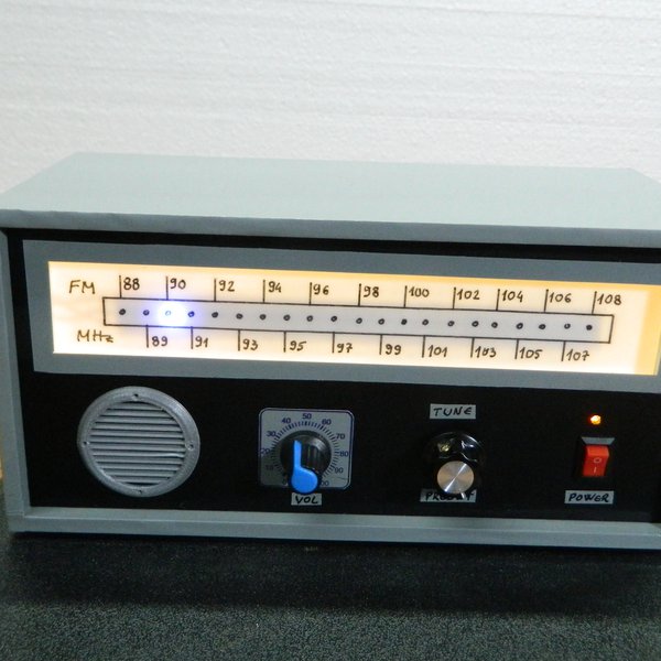 DIY Arduino Retro look FM Radio with linear scale | Hackaday.io
