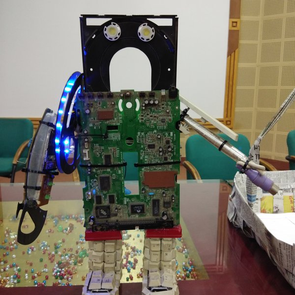 Computer Hardware Robot | Hackaday.io