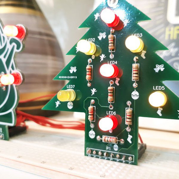 Tree And Saint Claus Arduino Chstimas Project