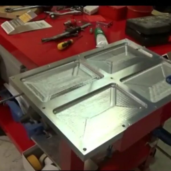 Building a High Quality Vacuum Table ~ TL Video! | Hackaday.io