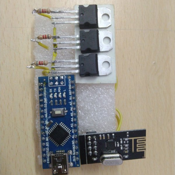 smart helmet with wireless brake,turn light & Blth | Hackaday.io