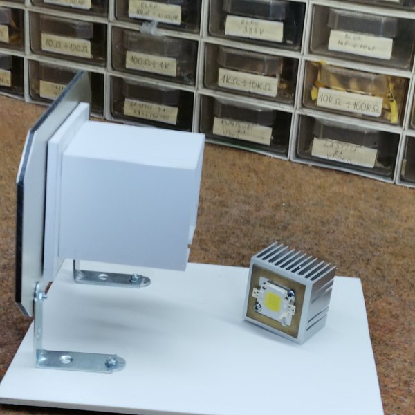 Transferring data using a Led and Solar Cell | Hackaday.io