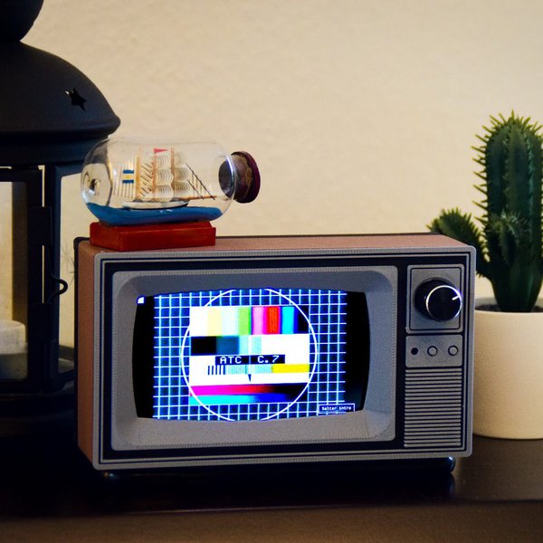 Retro Raspberry Pi TV Brings Back Channel Surfing | Hackaday.io