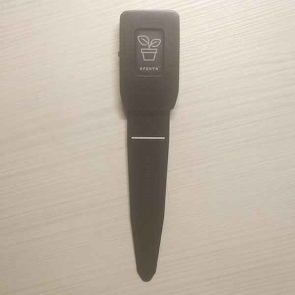 DIY Soil Moisture Sensor with E-Ink Display | Hackaday.io