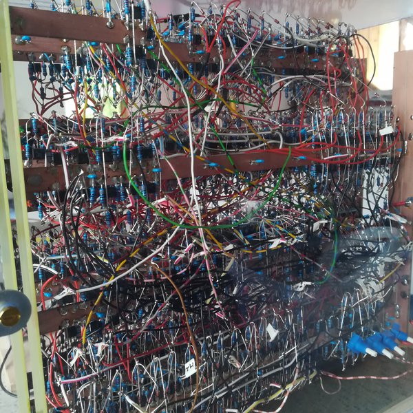 Homebrew 4-bit transistorized CPU | Hackaday.io Homebrew 4-bit transistorized CPU | Hackaday.io