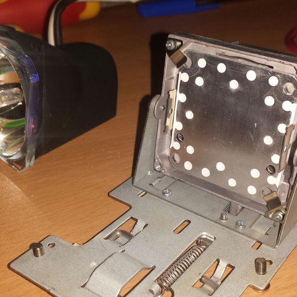 DIY LED Beamer lamp with Peltier cooling | Hackaday.io