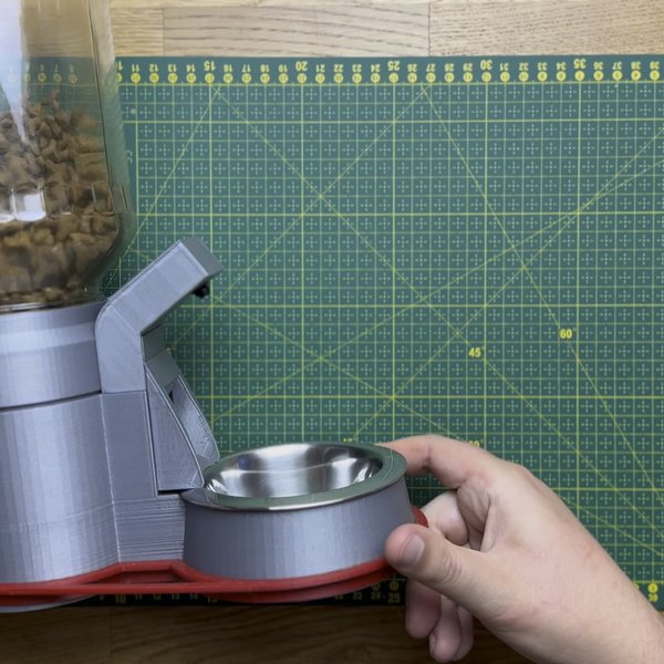 Automatic pet feeding (three types of feeders) | Hackaday.io