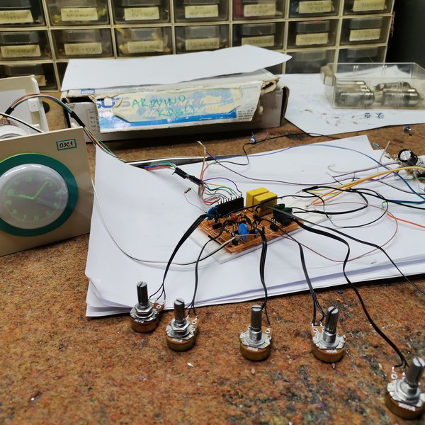 How to make Simplest ever Oscilloscope Clock | Hackaday.io