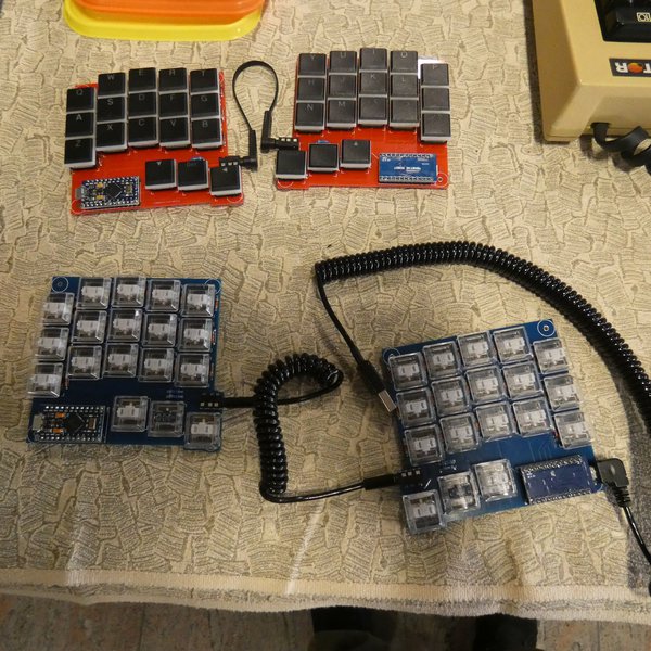 5plit Keyboard Clone | Hackaday.io