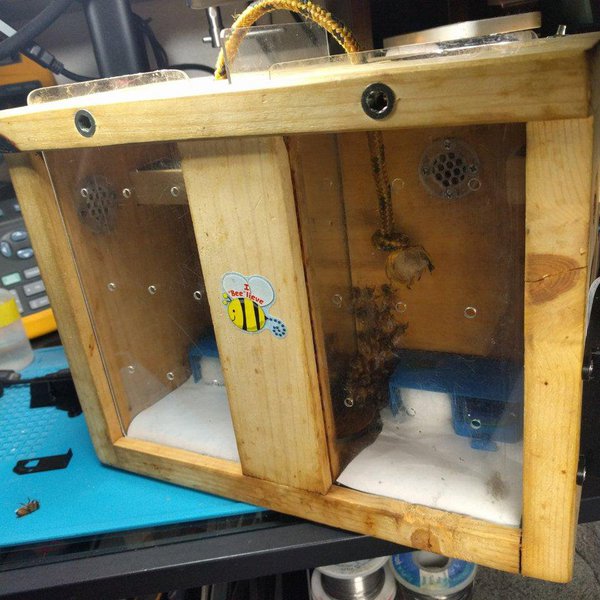 Bee Cage Climate Control | Hackaday.io