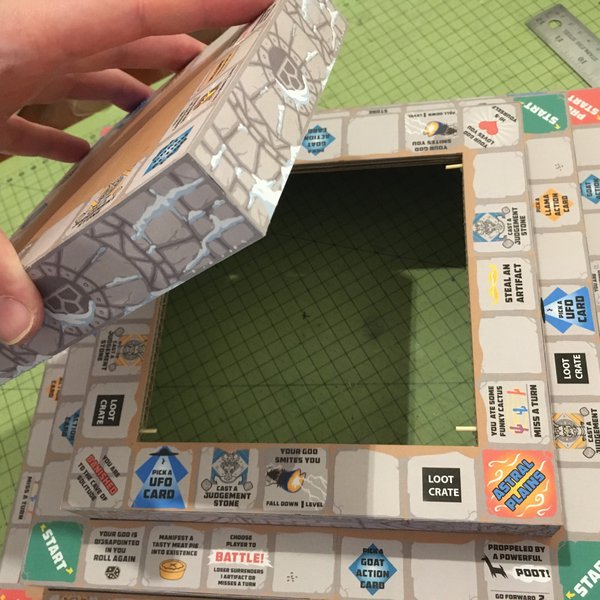 Goats vs Llamas - a New Downloadable 3D Board Game | Hackaday.io