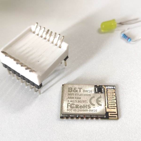 Minimalist 5G WiFi & BLE microcontroller | Hackaday.io