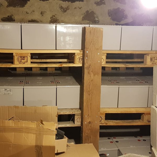 DIY 100 KWh PowerWall | Hackaday.io