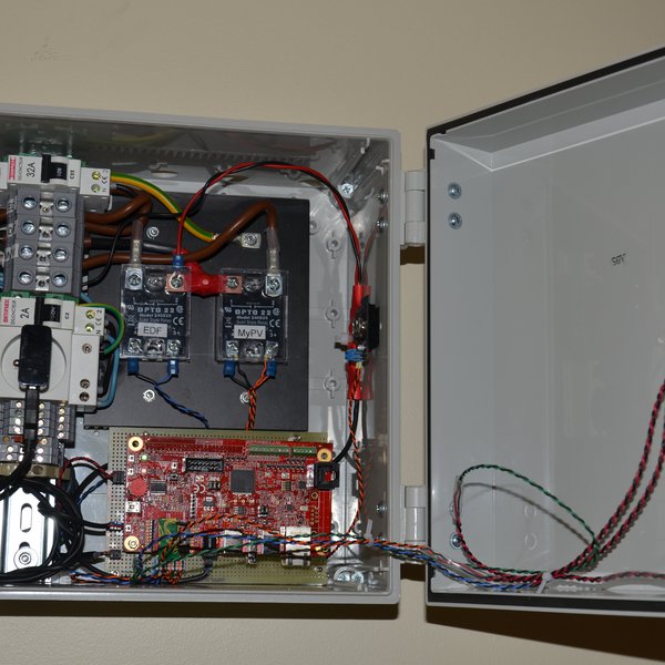 An On-Line AC power source selector | Hackaday.io