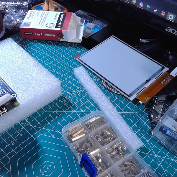 ePaper Day Counter | Hackaday.io