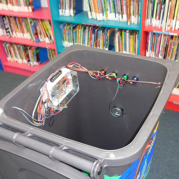 The Talking Bin | Hackaday.io