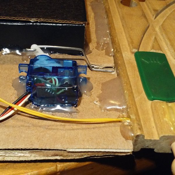 Automating Brio Trains with a Micro:Bit | Hackaday.io