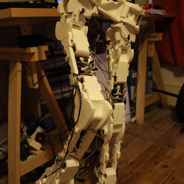 Inexpensive 3D Printed Full Size Humanoid Robot | Hackaday.io